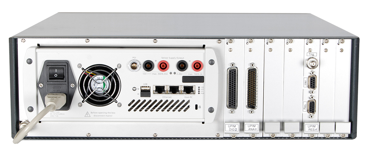 Universal test bench inverter UPI1000 - Dr.-Ing. S. Haußmann ...